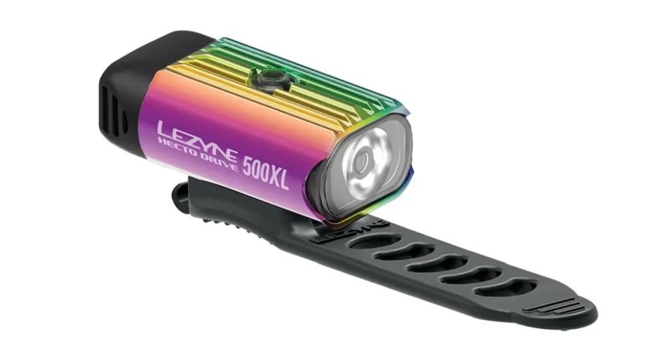 Lezyne Hecto Drive 500XL gumipántos első lámpa, 500 lumen, USB akku